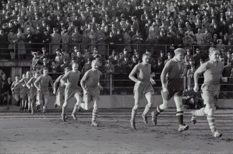 What Is The Highest-Scoring Game In Football History? | Footiehound