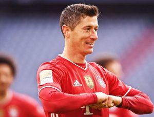 10 Famous Soccer Players Who Wear Number 9 Jersey | Footiehound