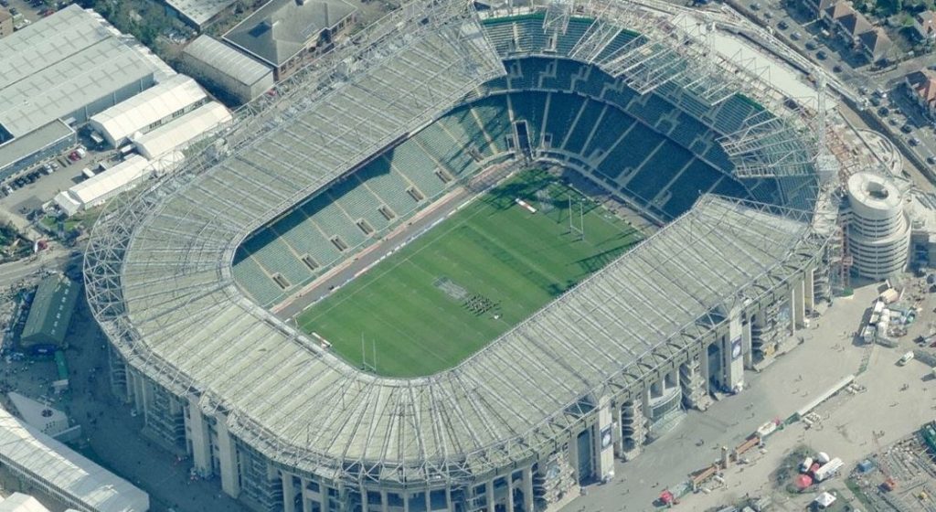 Top 10 Biggest Football Stadiums In The United Kingdom | Footiehound