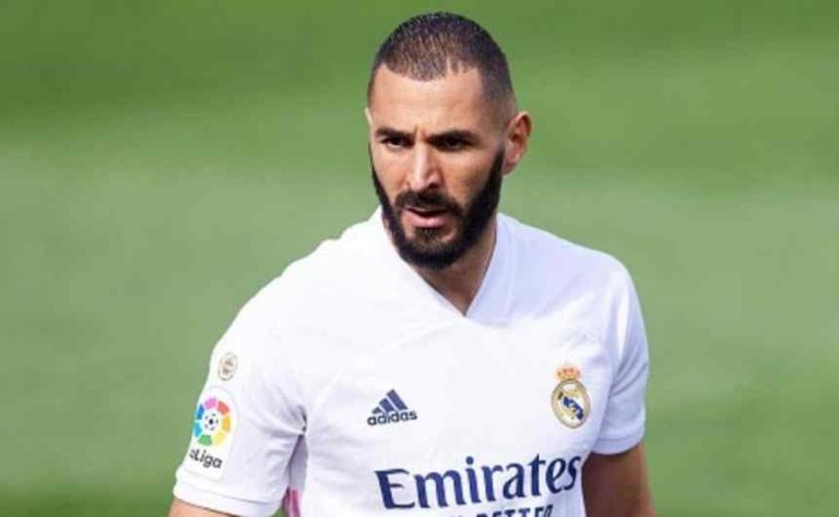 10 Famous Soccer Players Who Wear Number 9 Jersey | Footiehound