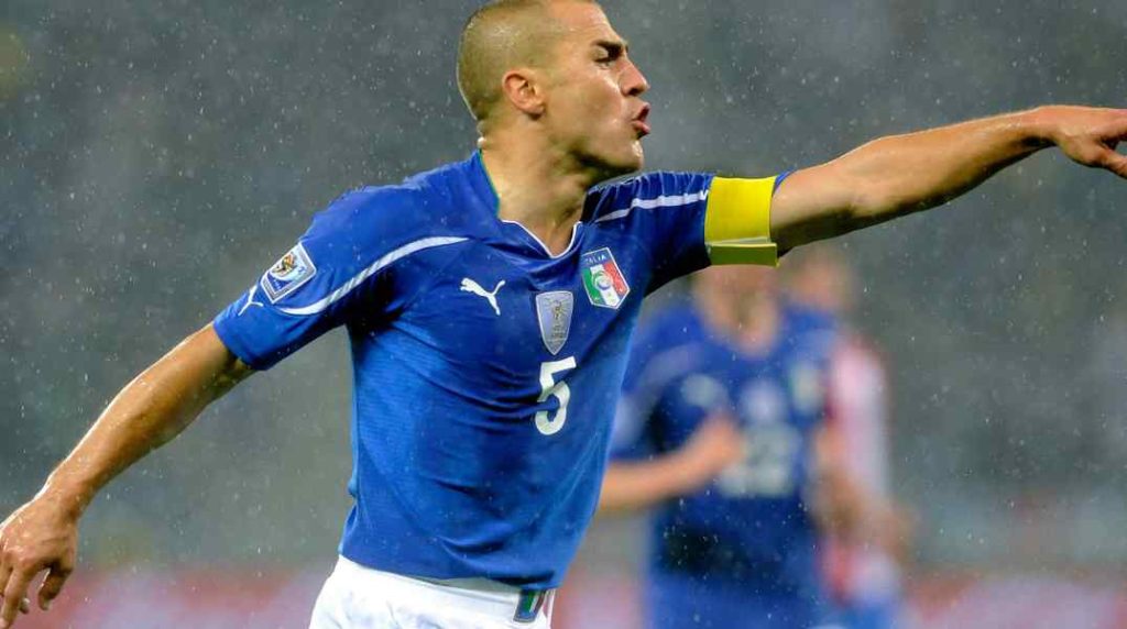 8 Best Players To Wear Number 5 In Football History | Footiehound