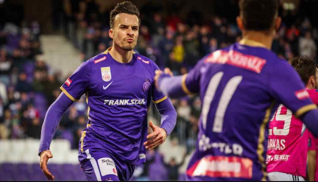 10 Famous Football Clubs That Wear Purple Jerseys | Footiehound