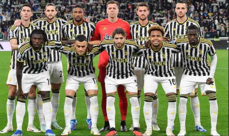10 Famous Football Teams That Wear Black And White Stripes | Footiehound