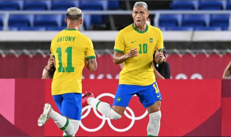 10 Soccer Teams That Play In Yellow and Blue | Footiehound